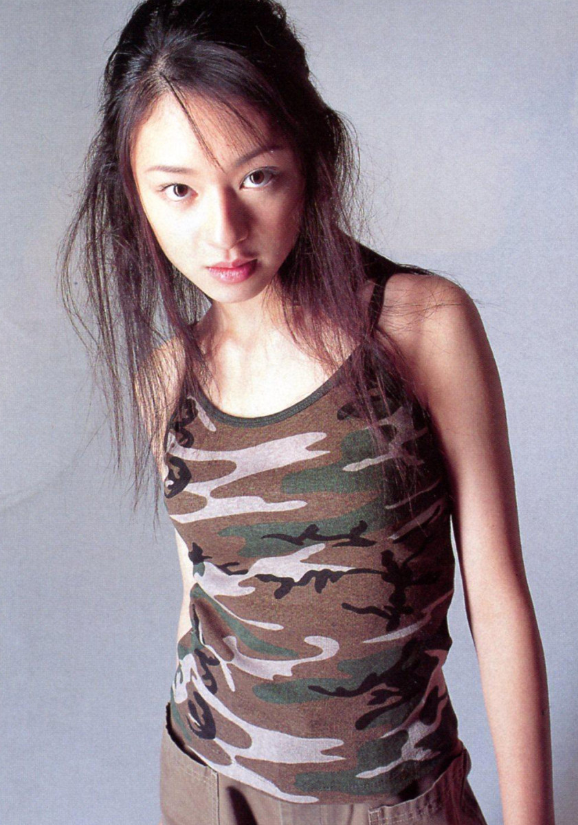 Chiaki Kuriyama Photo 40 Of 161 Pics Wallpaper Photo 156703 Theplace2