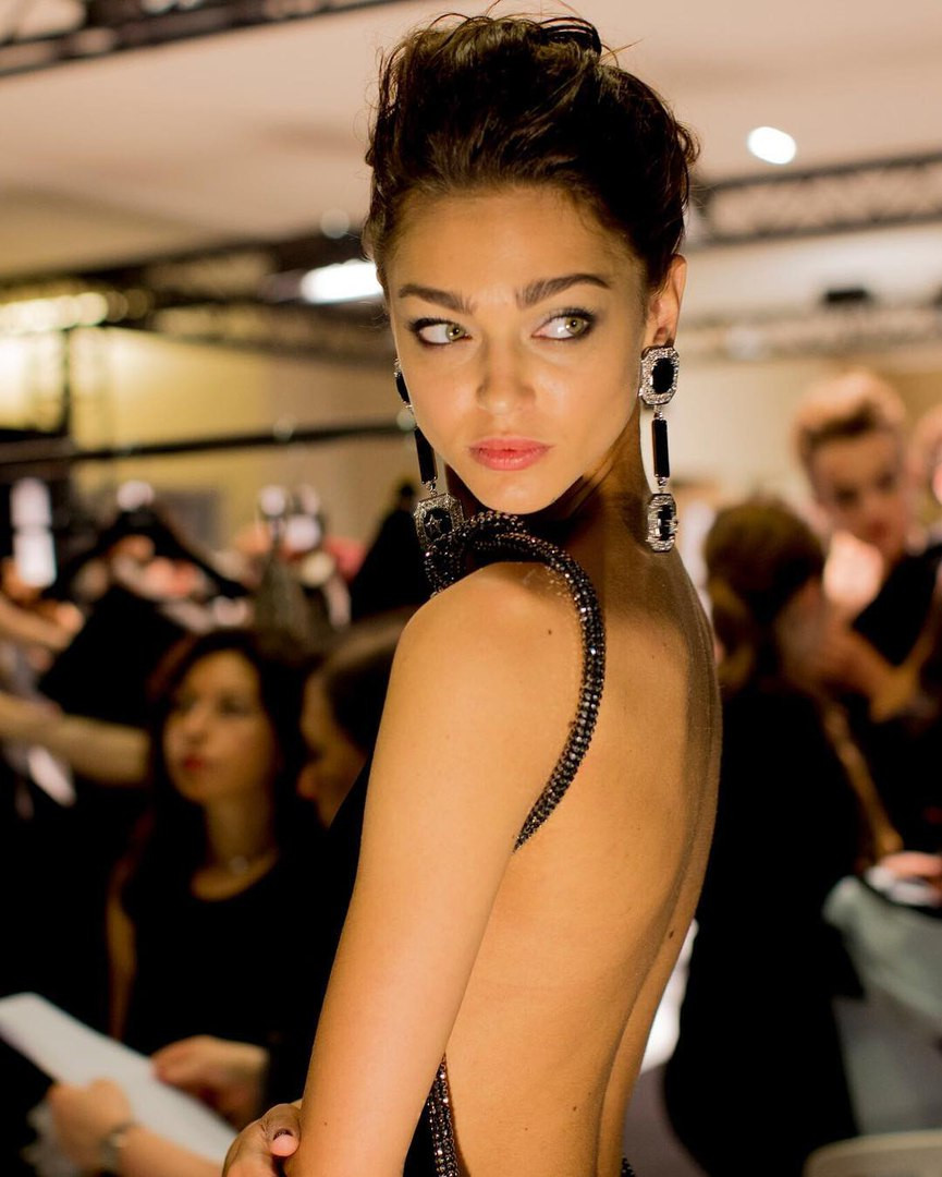 Zhenya Katava Photo 143 Of 558 Pics Wallpaper Photo 951783 Theplace2