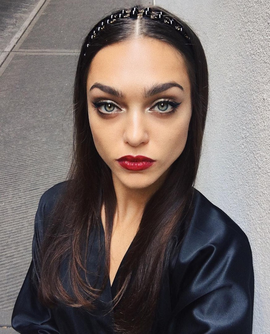 Zhenya Katava Photo 362 Of 558 Pics Wallpaper Photo 965918 Theplace2