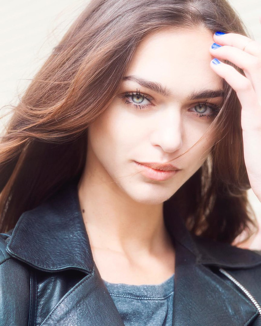 Zhenya Katava Photo 427 Of 558 Pics Wallpaper Photo 980866 Theplace2
